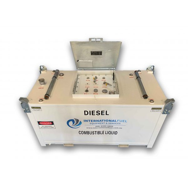 Durable LC Cube Series Fuel Tanks | IFES